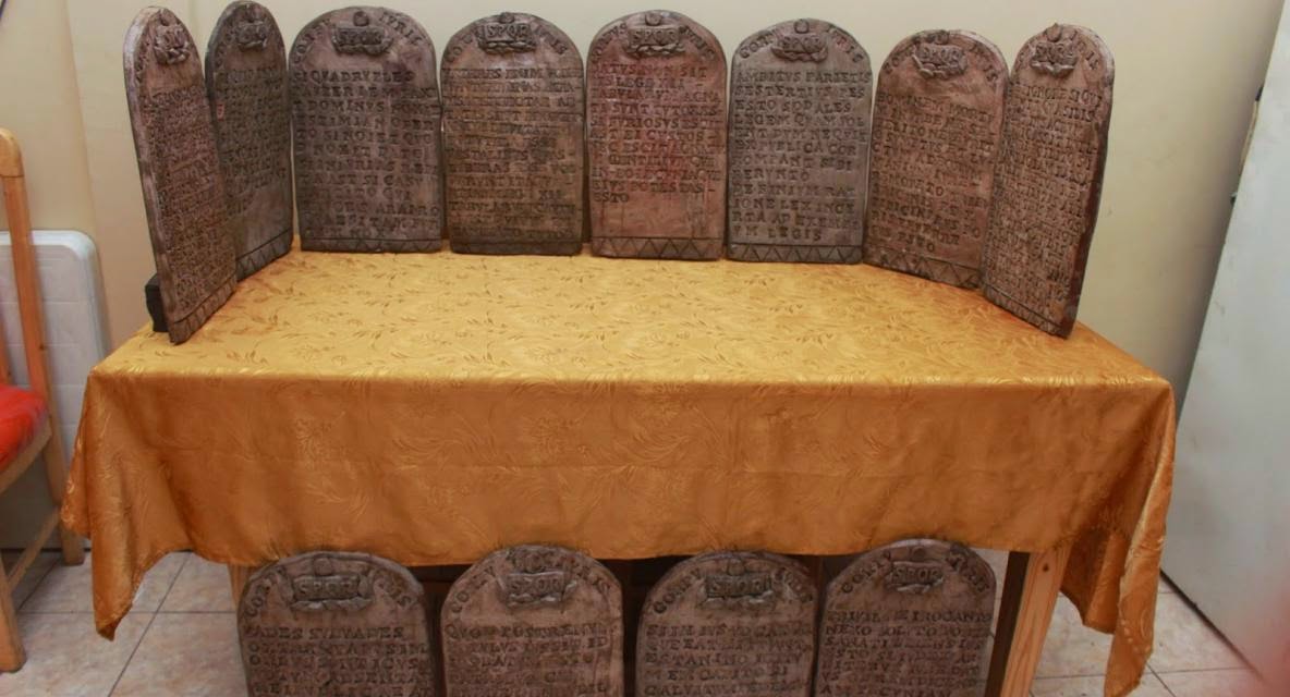 GEOGRAFÍA E HISTORIA: LAS DOCE TABLAS