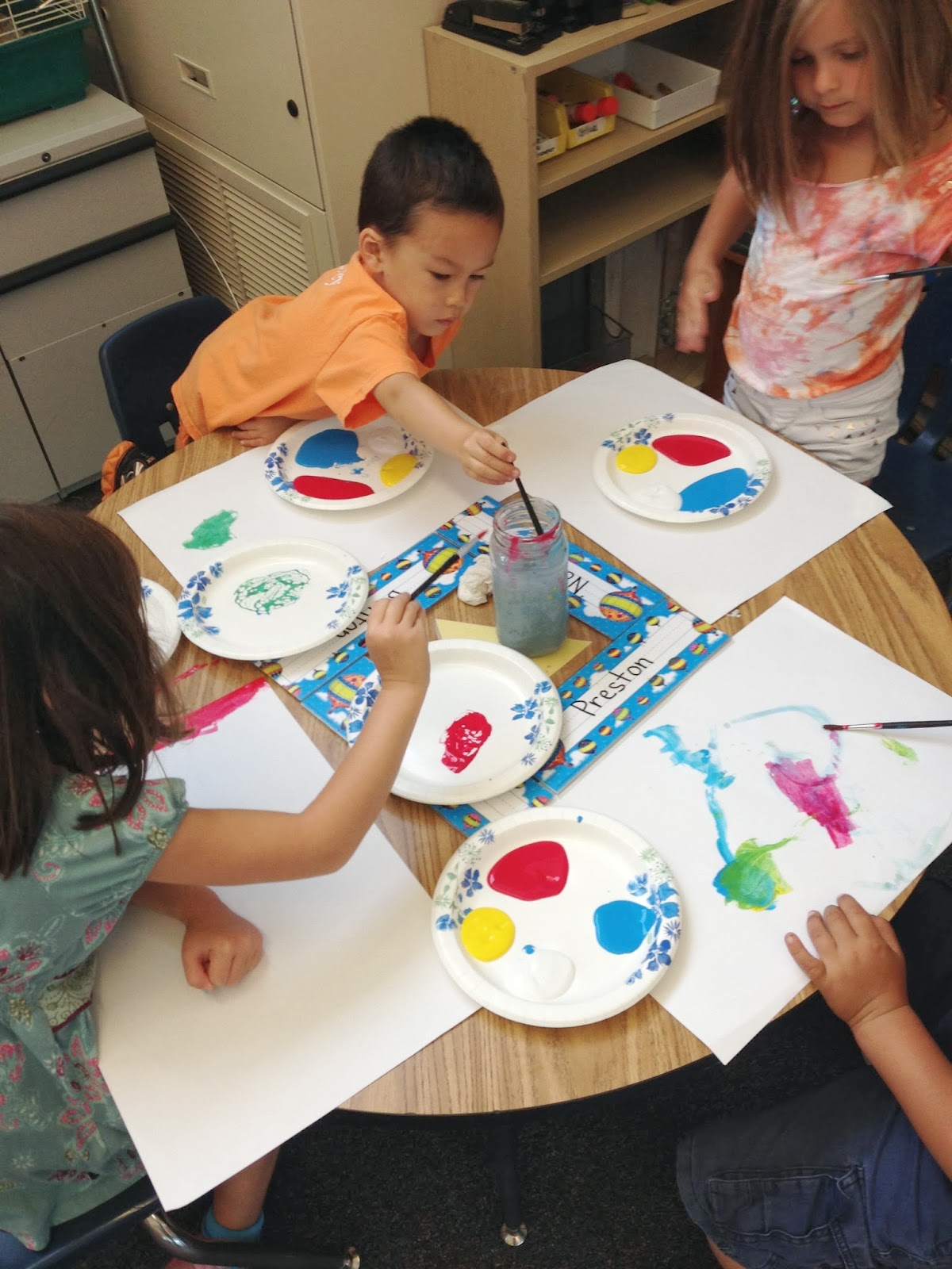 Art at Charter: K/1: Elements of Art: Lines