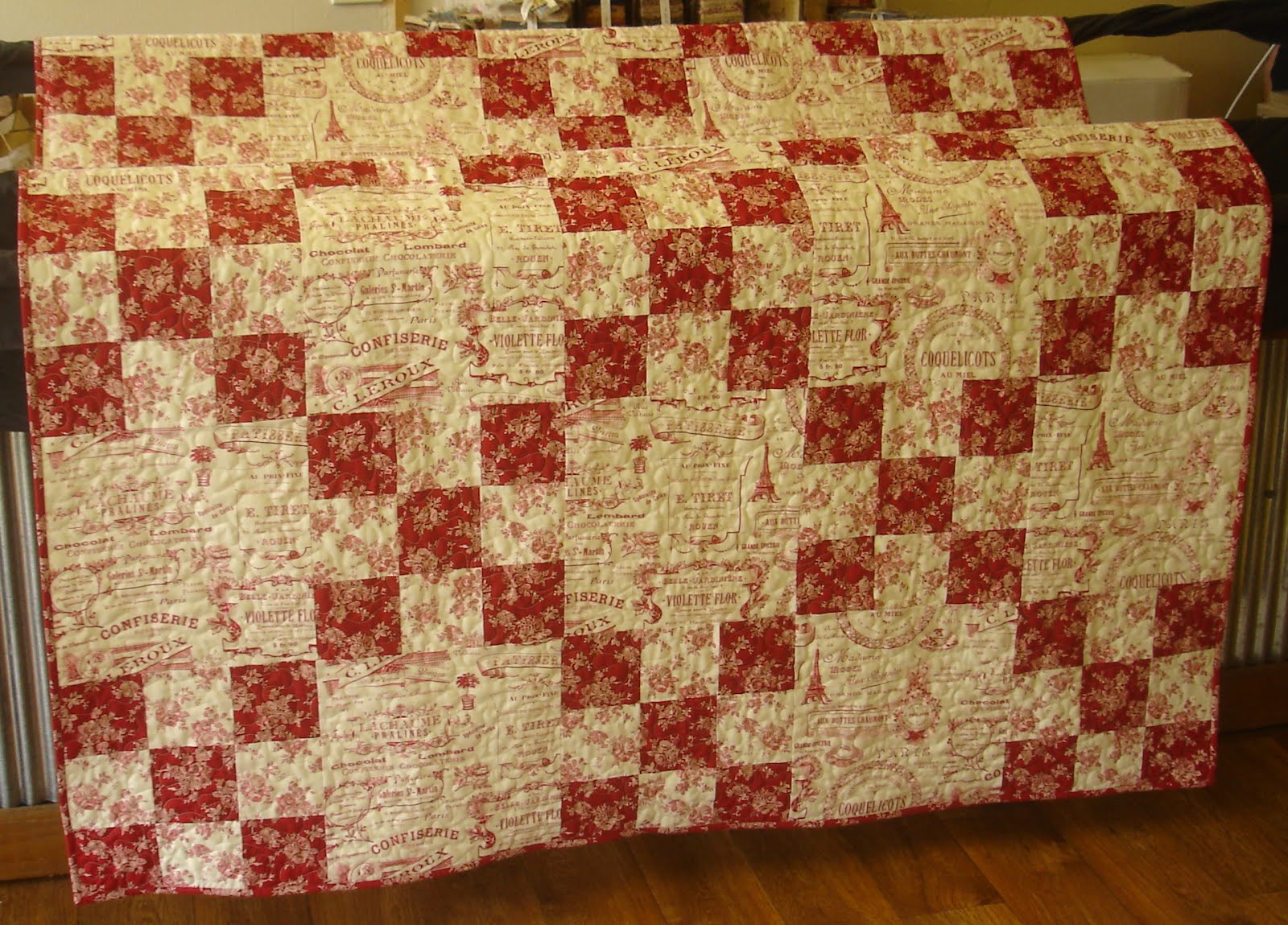 Mugwa Cottage: Red Roses in Paris Quilt