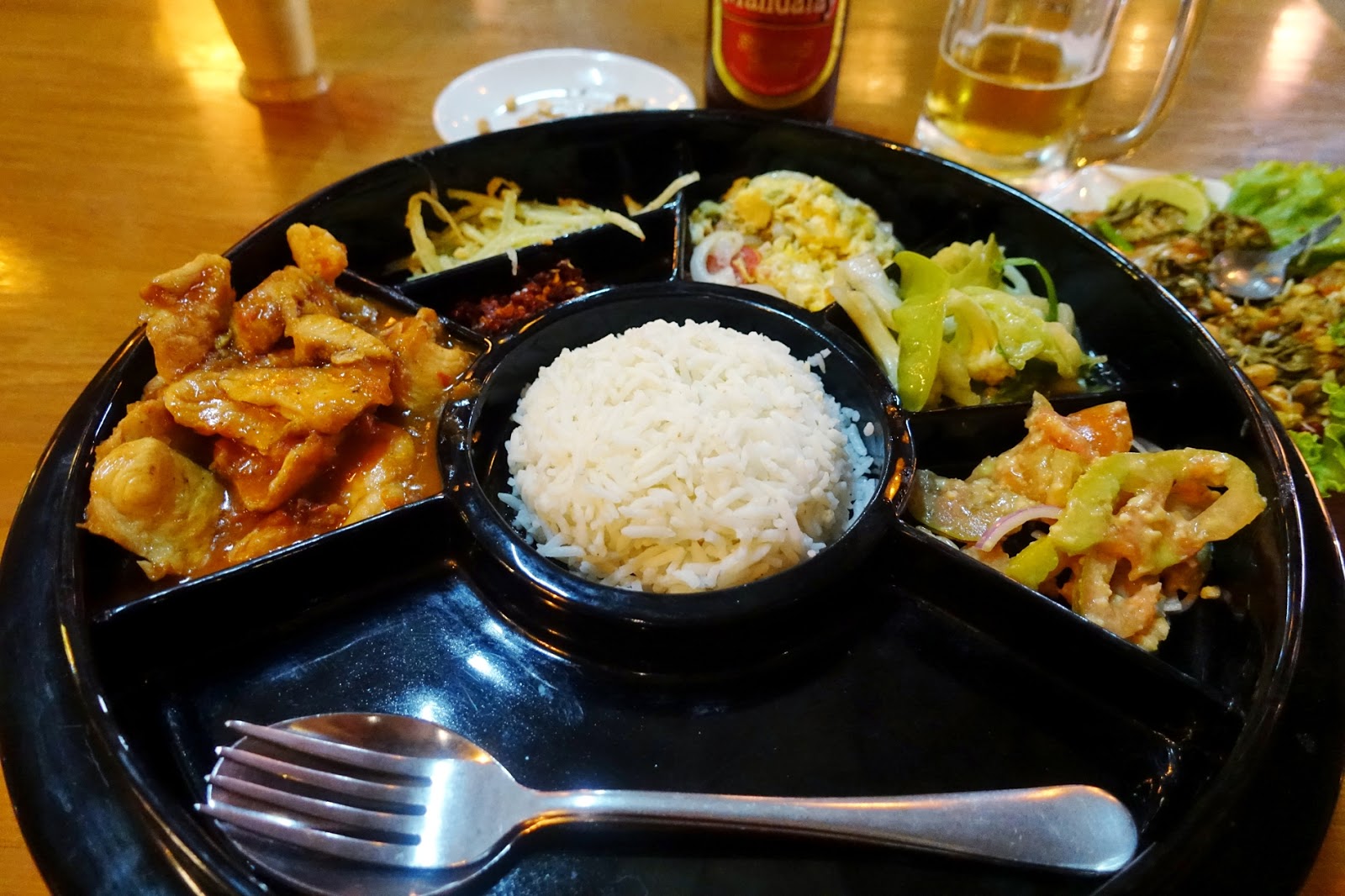 Eating in Bagan | Joie de Vivre - Blog by g4gary