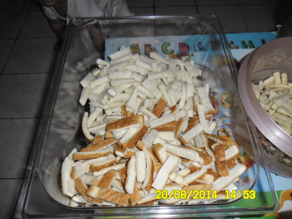 mmmasakkk: BISKUT COKLAT JEJARI ROTI BERSALUT NESTUM