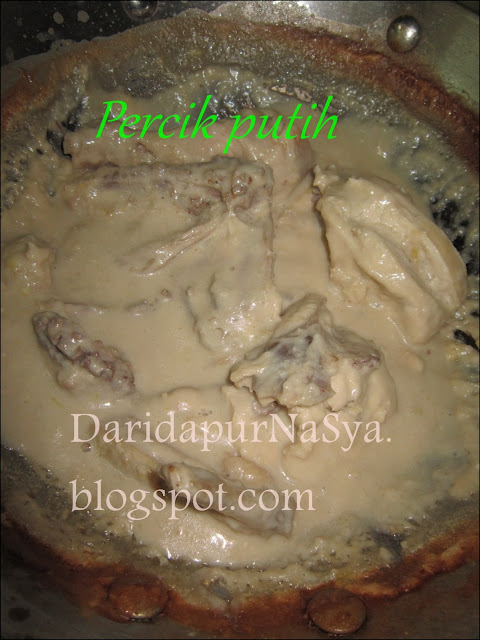 Dari Dapur NaSya: Ayam percik putih