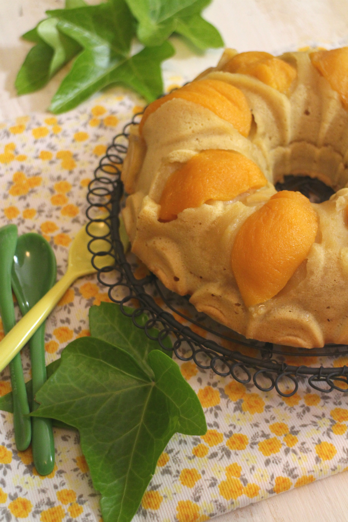 Bundt cake de melocotón en almíbar - Cook the cake