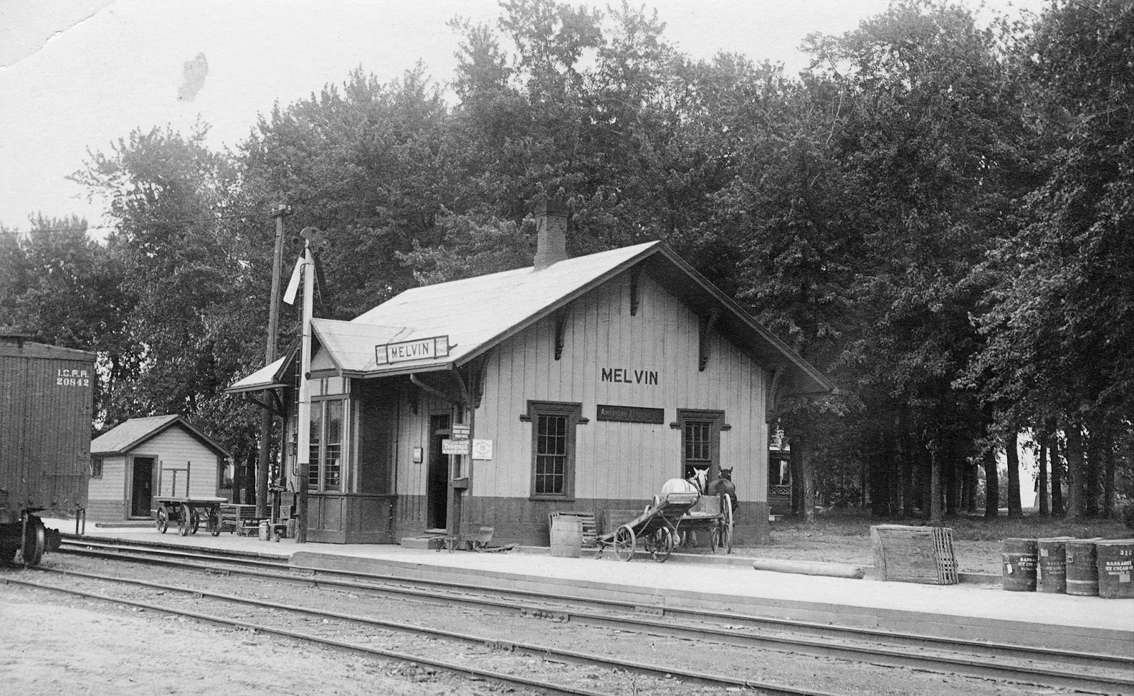 Roberts Illinois History: Some Melvin Photos