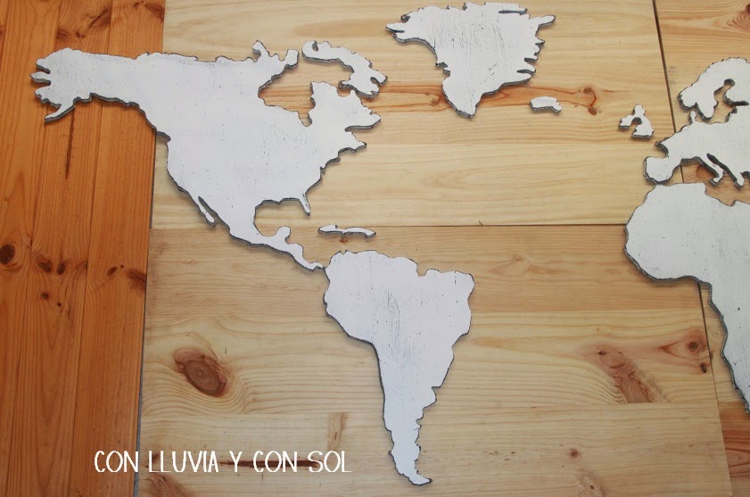 Con lluvia y con sol: MAPAMUNDI DE MADERA PARA PARED EN BLANCO VINTAGE