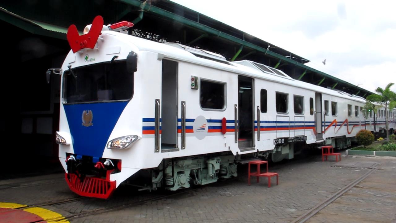 sangpengamat: Railclinic, Klinik Berjalan di Rel