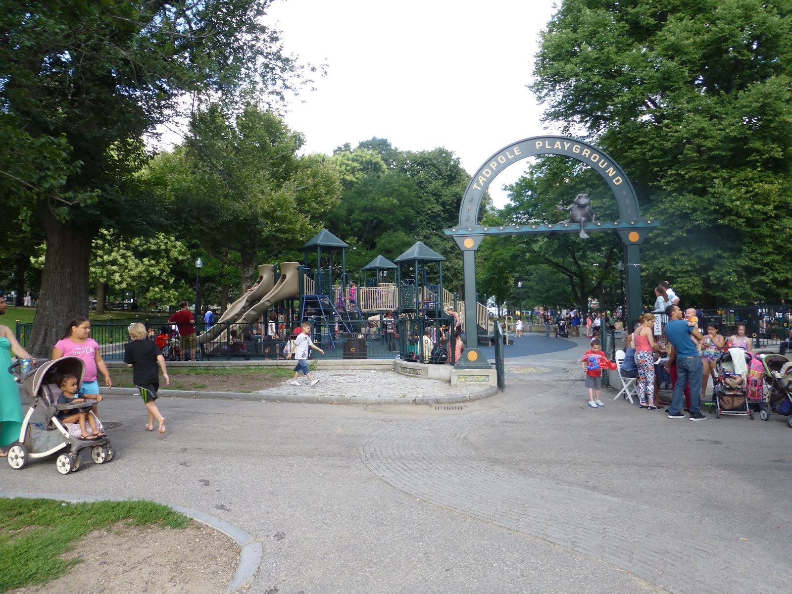 Visiting Brookline Playgrounds: The Frog Pond & Tadpole Playground
