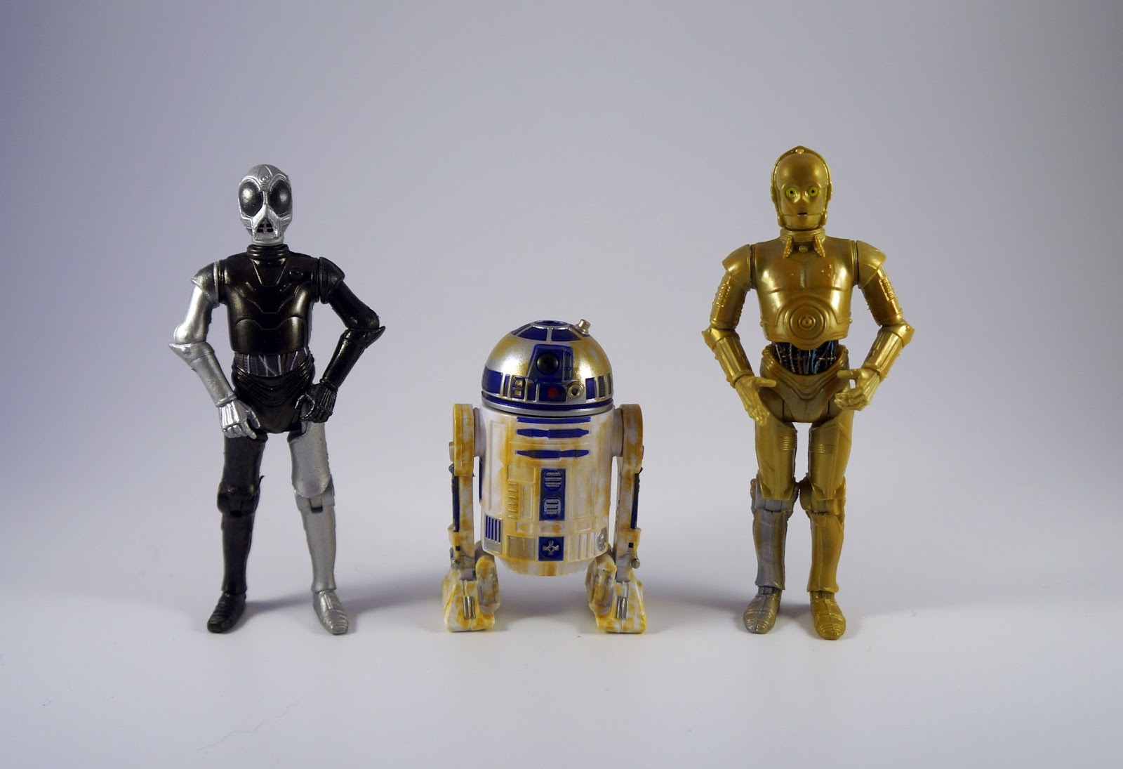 TOYS ARE LIFE: Review - Star Wars Droid Factory R2-D2 & C-3PO Disney ...