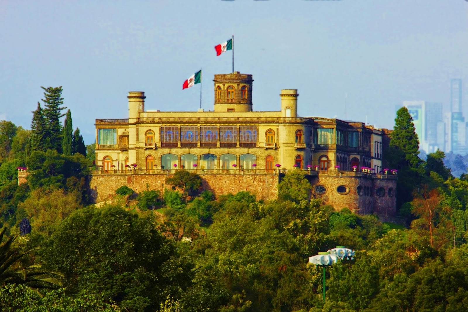 Alfonso Piedras Ania: Semblanza de Chapultepec