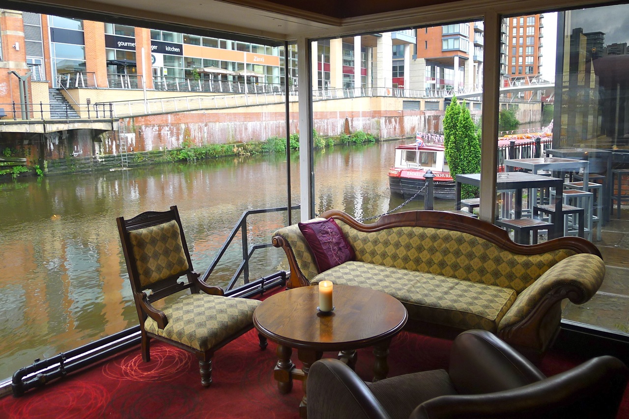 HUNGRY HOSS: The Mark Addy, Manchester