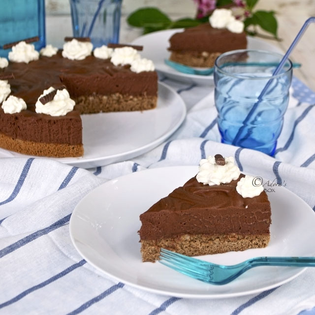 Adora's Box: CHOCOLATE MOUSSE CAKE