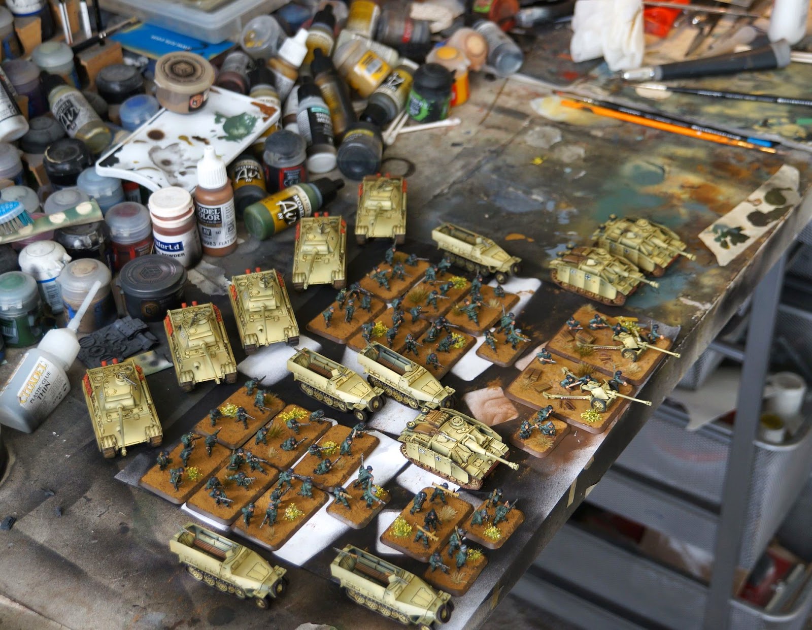 40k Hobby Blog: First Flames of War Army & Painting Table Shots
