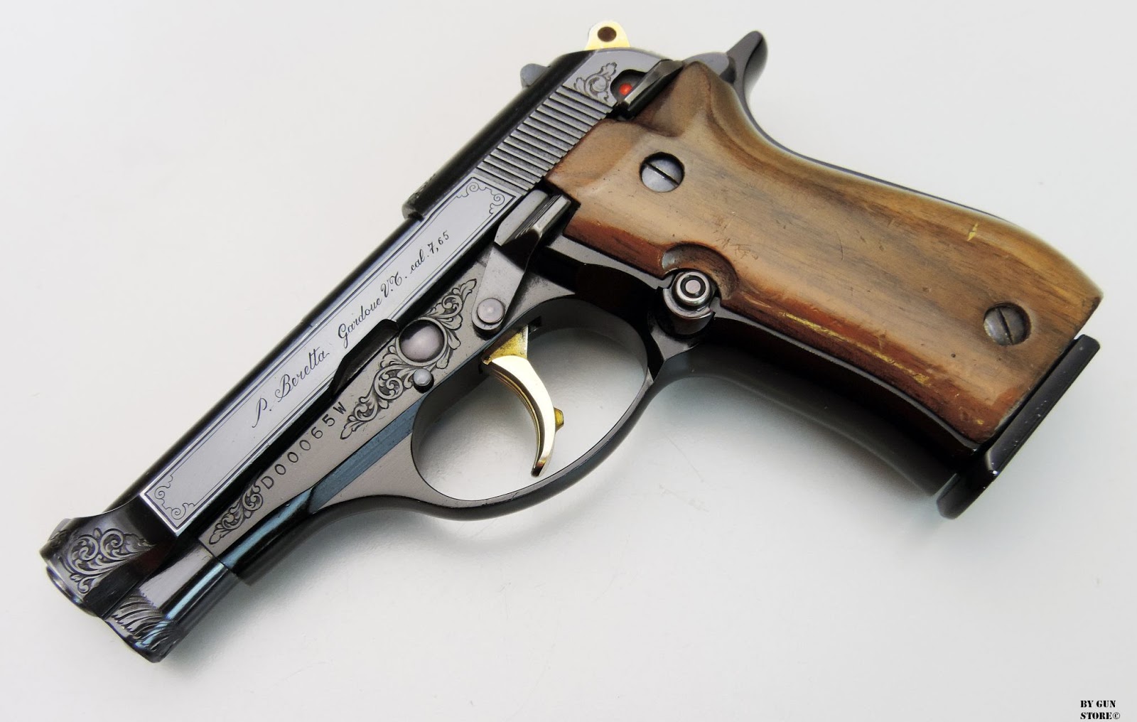 Armi usate web portal: Pistola Beretta mod. 81 De Luxe cal. 7,65mm Armi usate web portal: Pistola Beretta mod. 81 De Luxe cal. 7,65mm