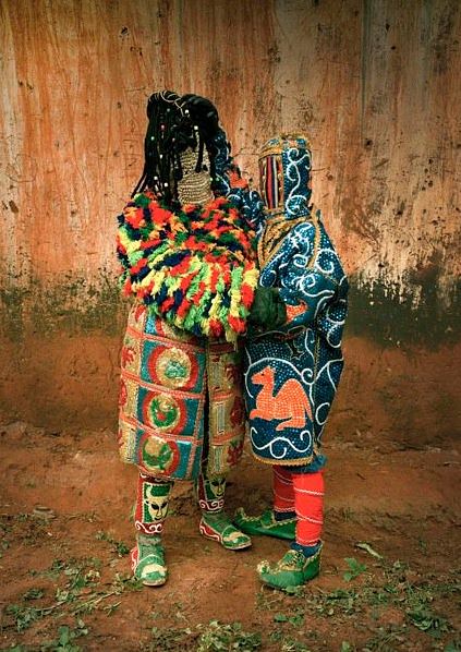 "Labaredas Afro-Ciganas": Egun, Babá-Egun, Apaaraká ...