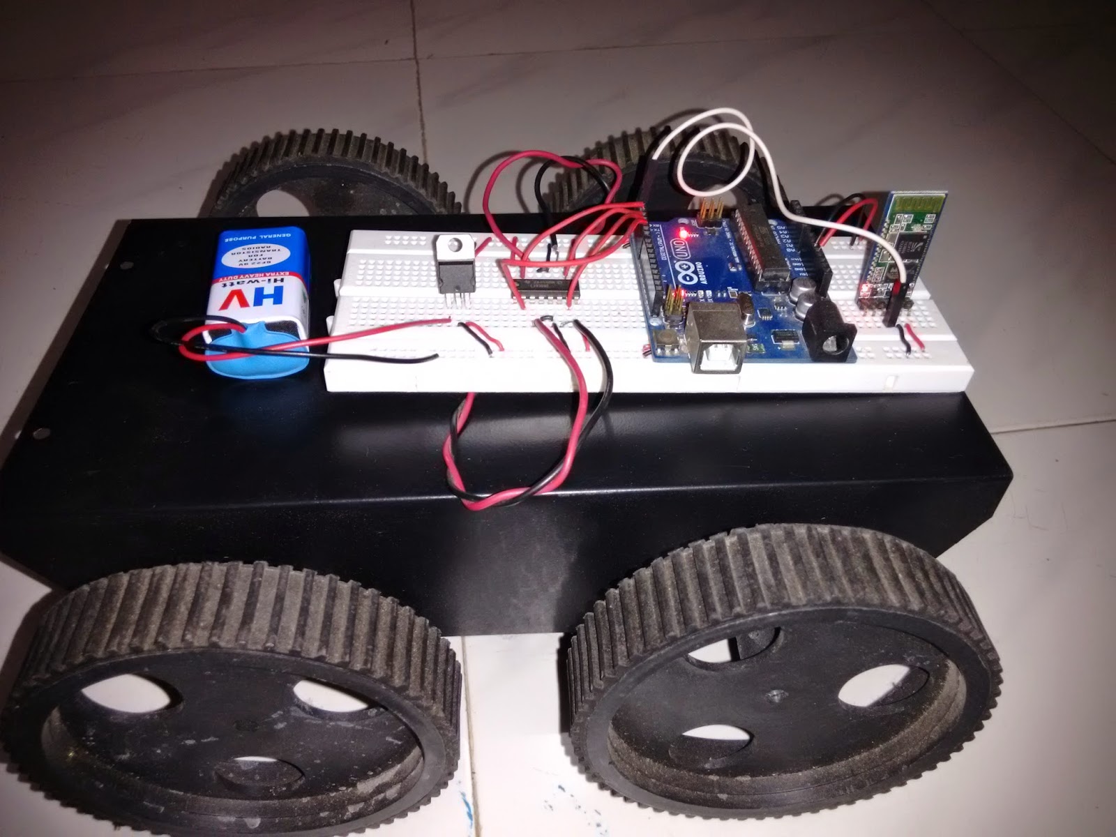 How To Make A Voice Controlled Robot Using Arduino - Design Talk