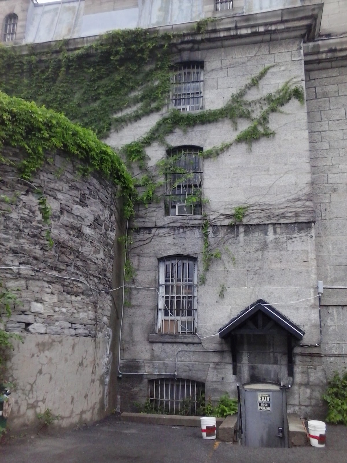 Ottawa Daily Photo: Inside Shawshank