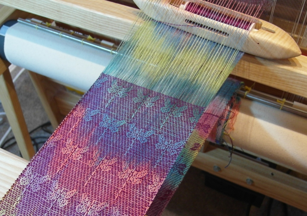 eweniquely ewe: More of the painted warp......