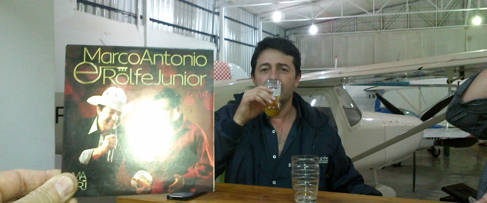 AVENTUREIRO DO AR: Cowboy music: MARCO ANTONIO & ROLFE JUNIOR...