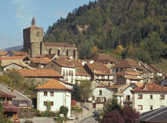 Pueblos y lugares con encanto de España: Isaba** Pamplona