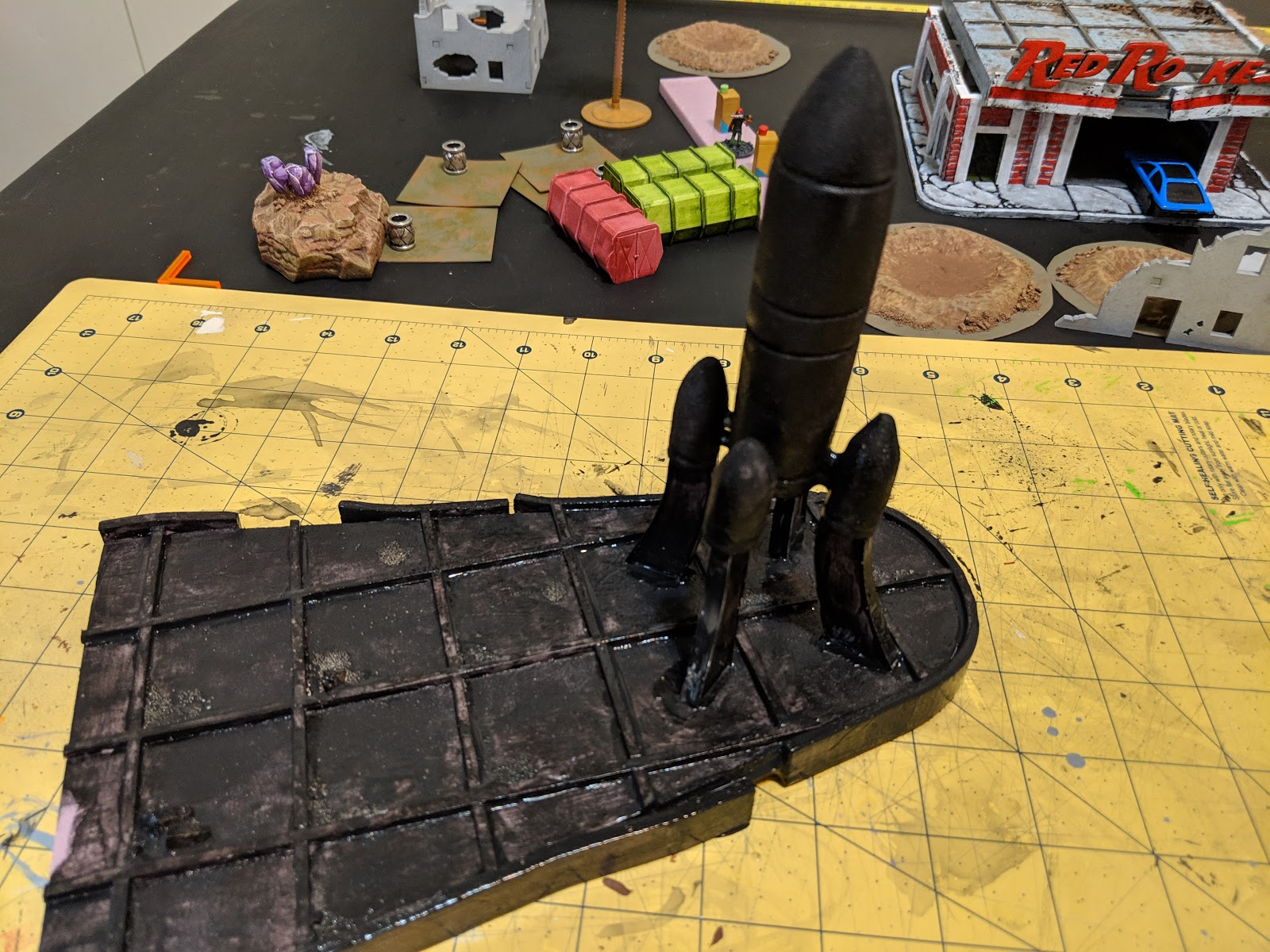 Red Player One: Fallout 4: Red Rocket Filling Station in 15mm