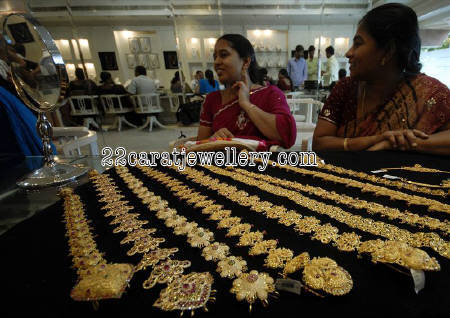 Gold Jadai (choti designs) Gallery - Jewellery Designs