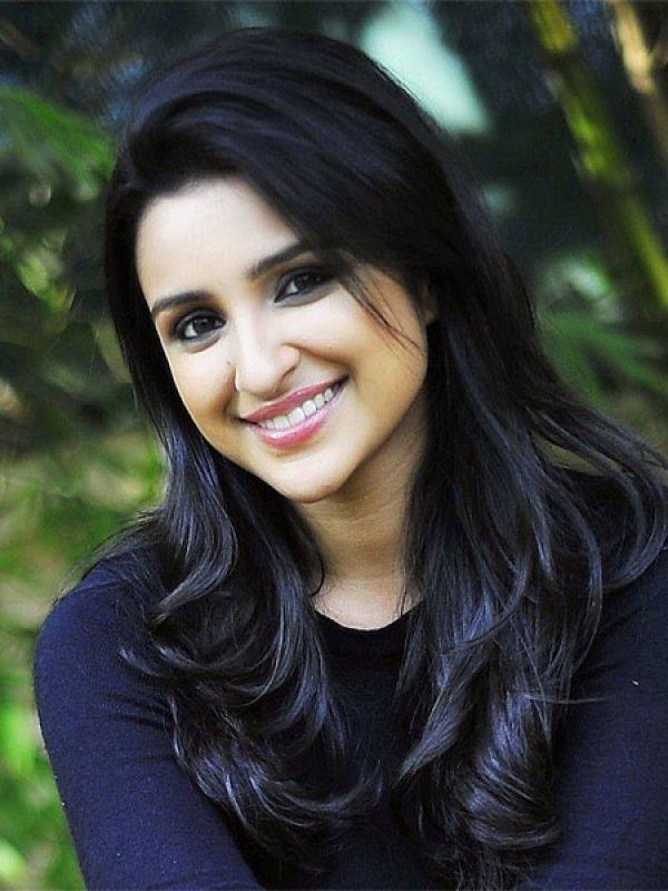 Parineeti Chopra Biography Profile Biodata Family Husband Son Daughter ...