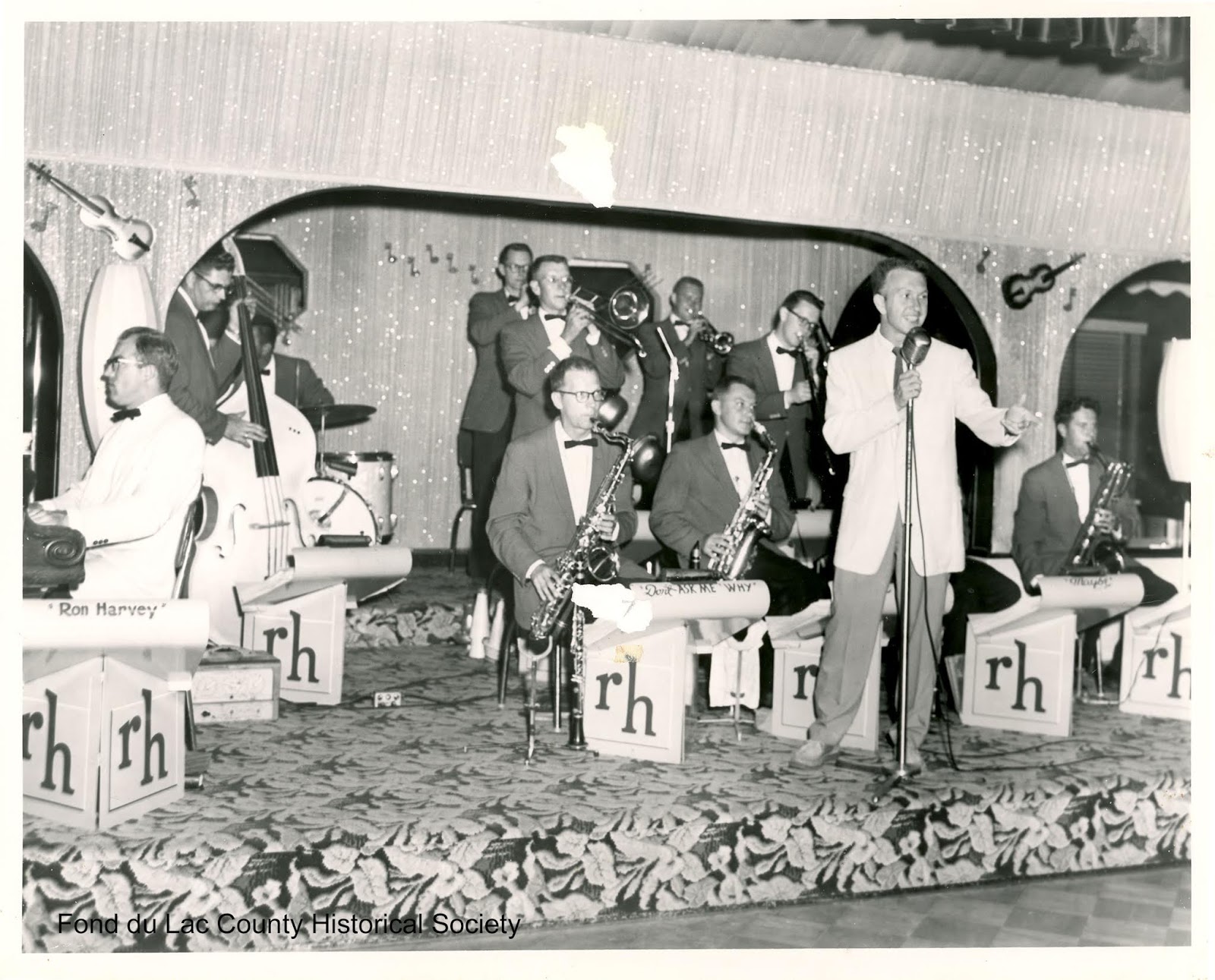 Fond du Lac History: KFIZ and Ron Harvey