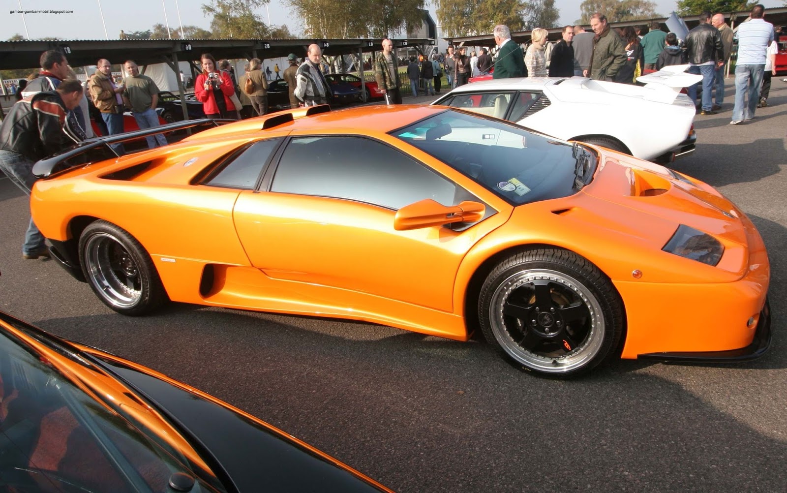 Gambar Mobil Balap Sempurna Dalam Modifikasi Yang Menawan - Gambar ...