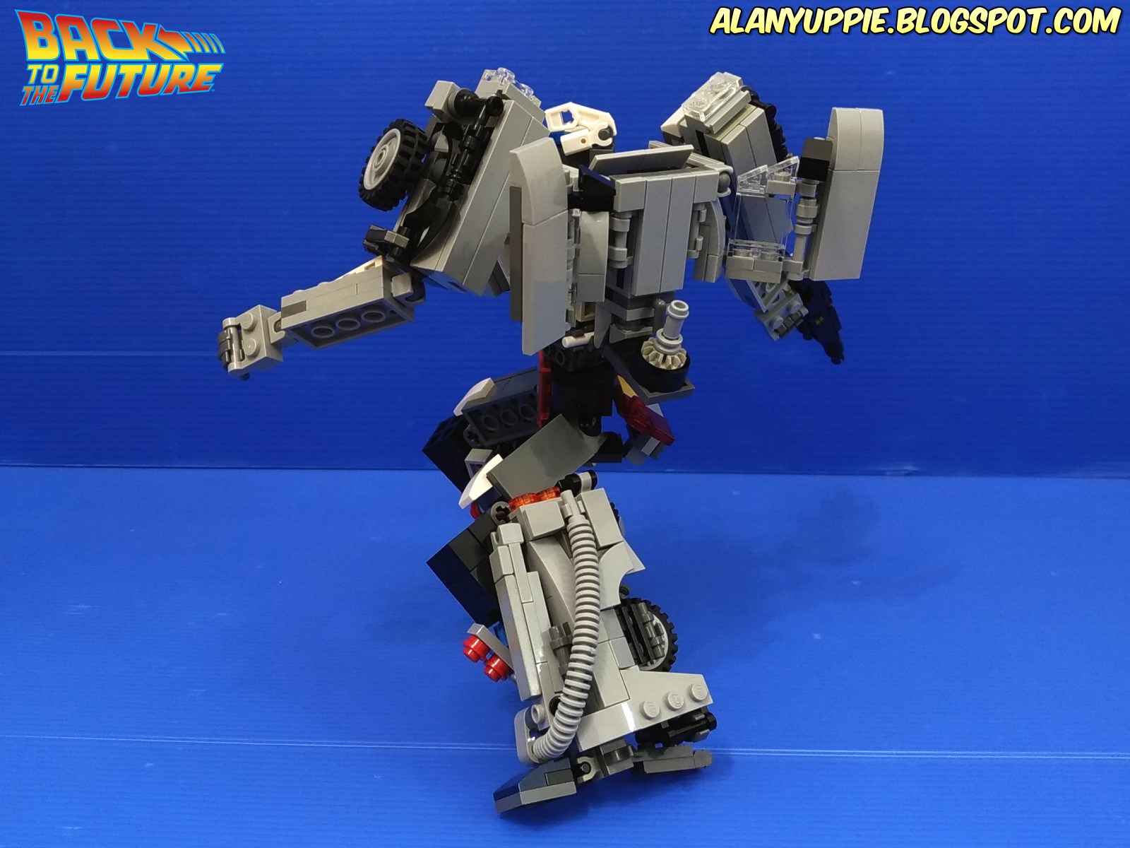 Alanyuppie's LEGO Transformers: LEGO Transformer Delorean Time Machine ...