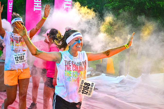 A mommy's life...with a touch of YELLOW: Color Run {Plus my race goals}