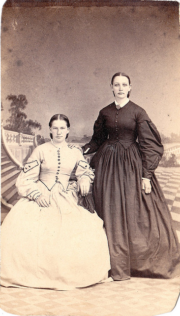 Old Portraits With Background Smackdown ~ Vintage Everyday