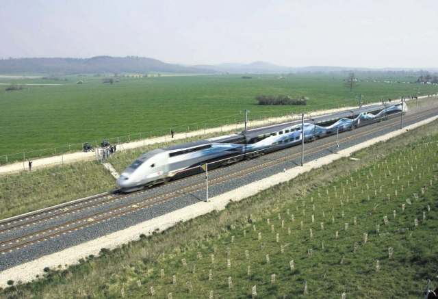 Nice To Know: Latest Fastest High-Speed Trains In The World 2011