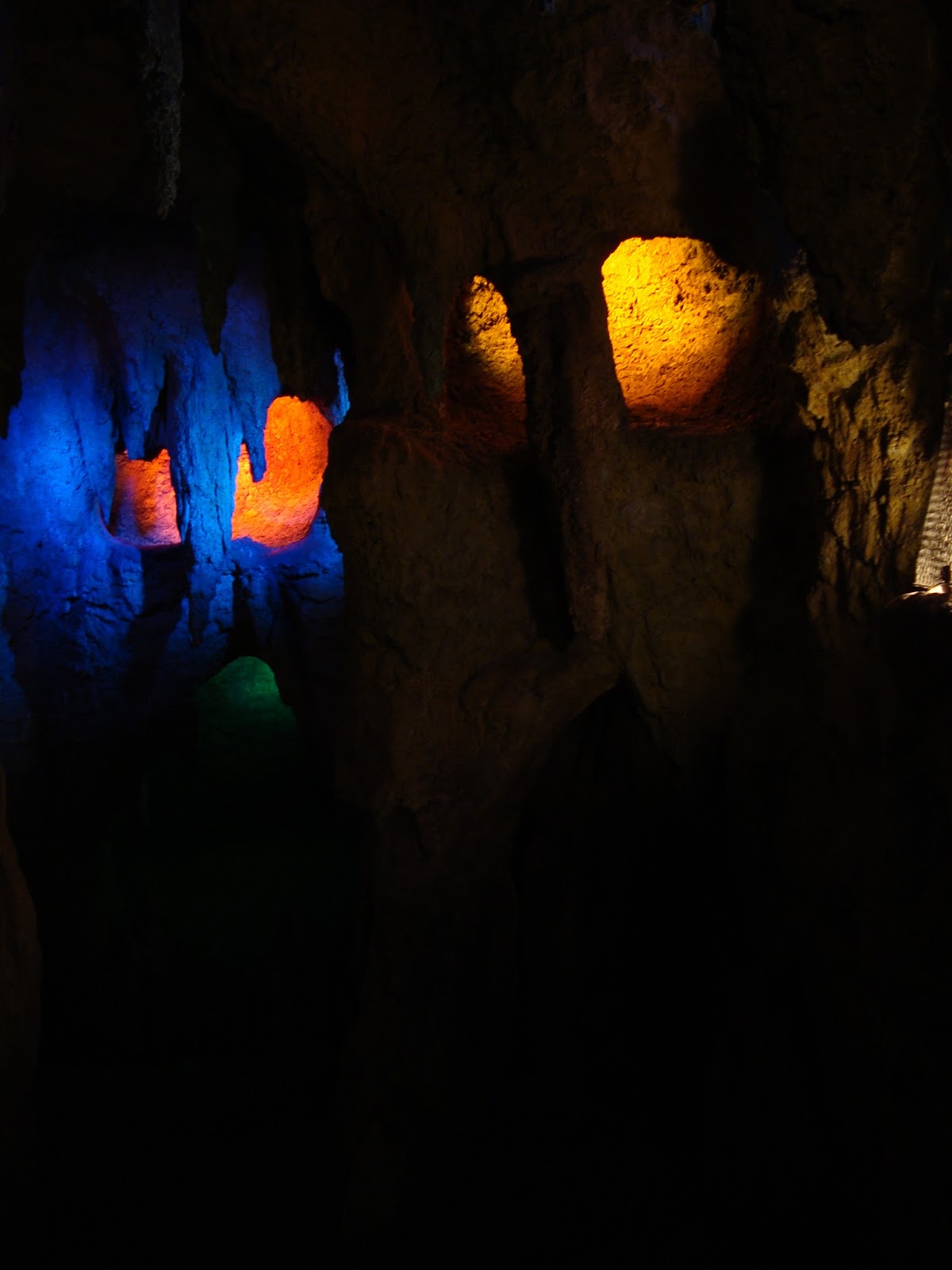 Yesterday, Tomorrow and Fantasy: Tom Sawyer Island - Part 2: Injun Joe ...