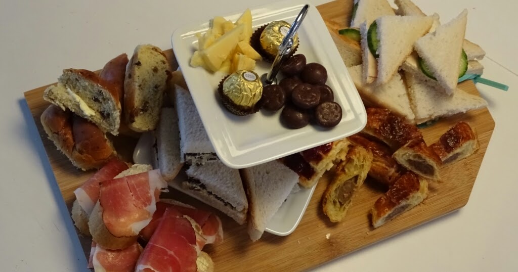 Uit Mijn Keukentje: High Tea Dutch Style