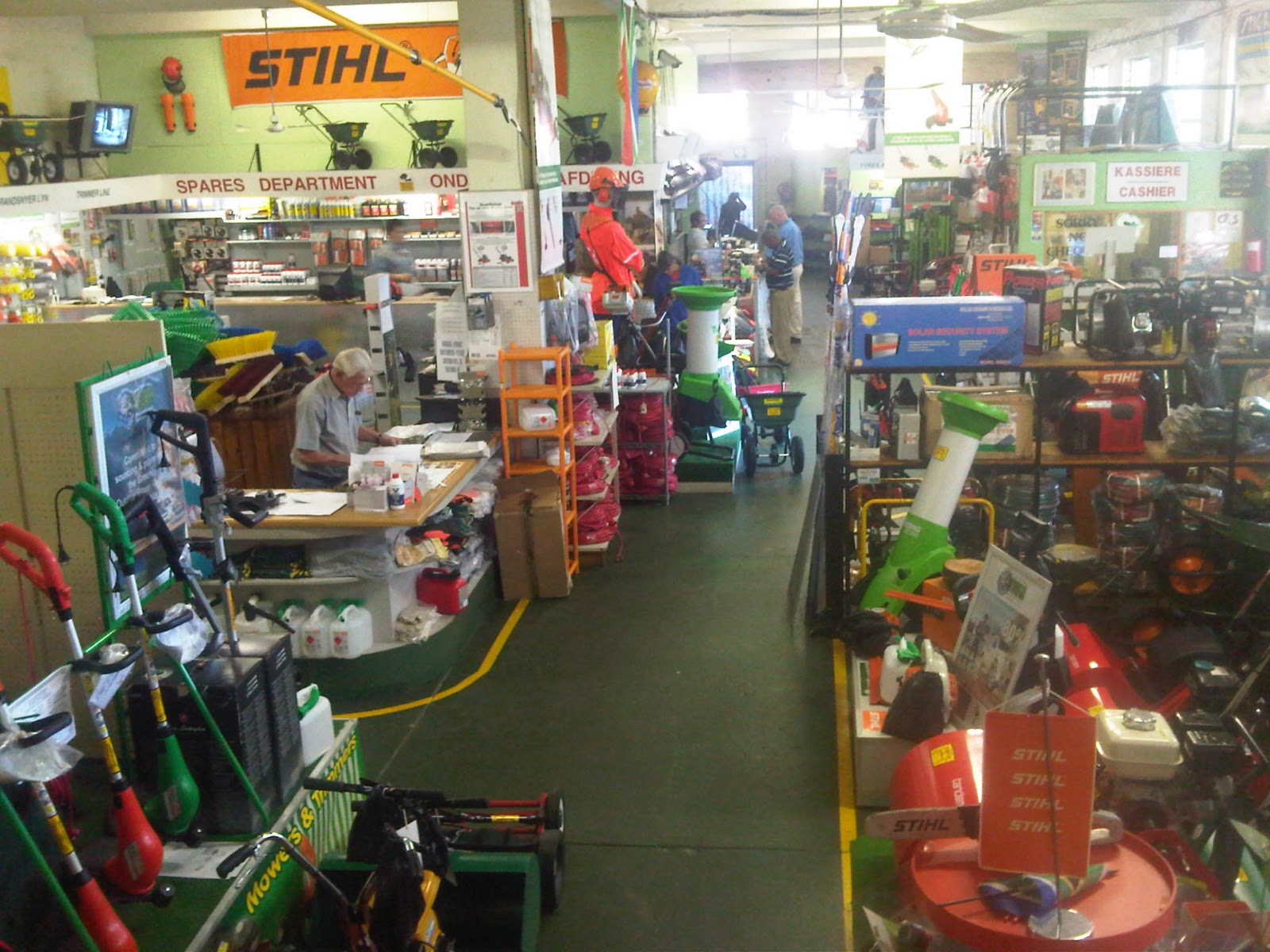 lawnmower clinic - grassnyer kliniek