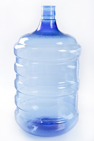 Galon Pet Inspirasi Rak Terbaru!