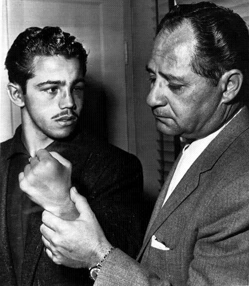 Speedboys: Raul "Ratón" Macias 50s Mexican boxing leyend