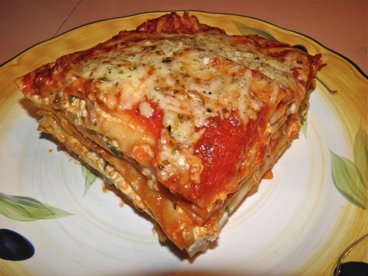 Docaitta Lifestyle: Recipe for a Crowd: Sausage & Basil Ricotta Lasagna