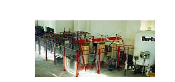 Surge current protection using superconductor