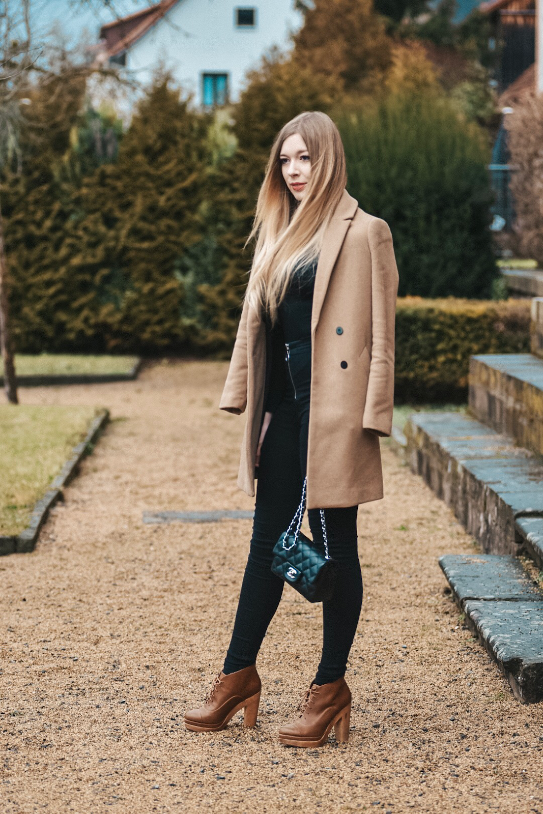 Easy & Classic Winter OOTD - SellysSecrets - Modeblog, Travelblog ...