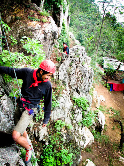 Mengenal Peralatan Panjat Tebing - gandawesi.or.id