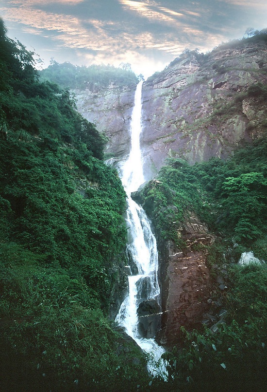 Patrimonio de la Humanidad: Parque Nacional de Lu Shan. China 1996