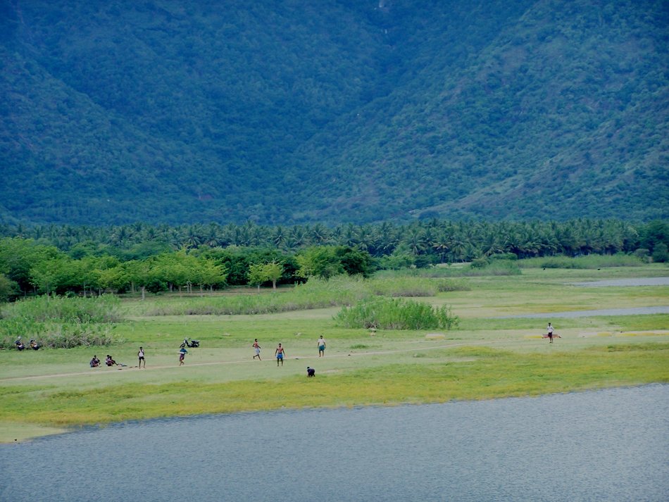 Tamilnadu Tourism: Manjalar Dam