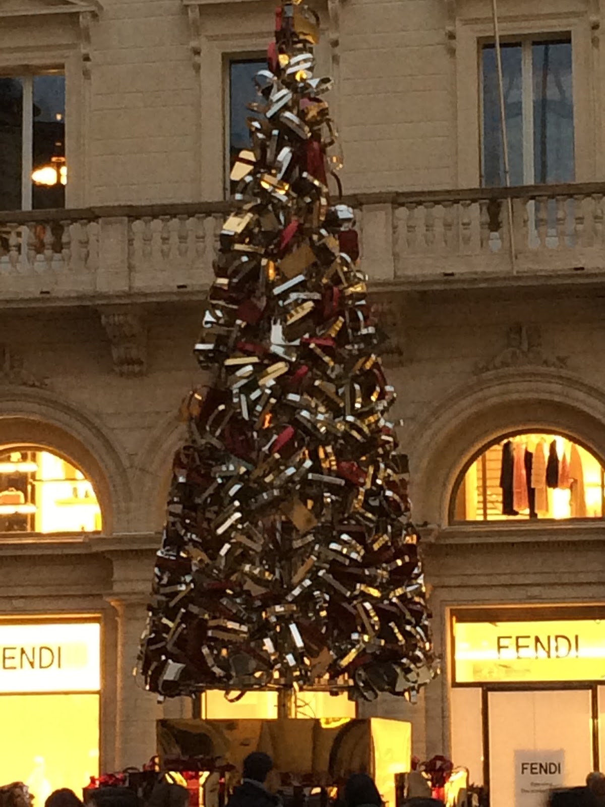 Rome From Home: Countdown to Christmas - Fendi