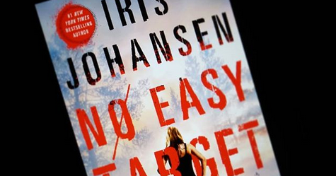 Book Review: No Easy Target by Iris Johansen