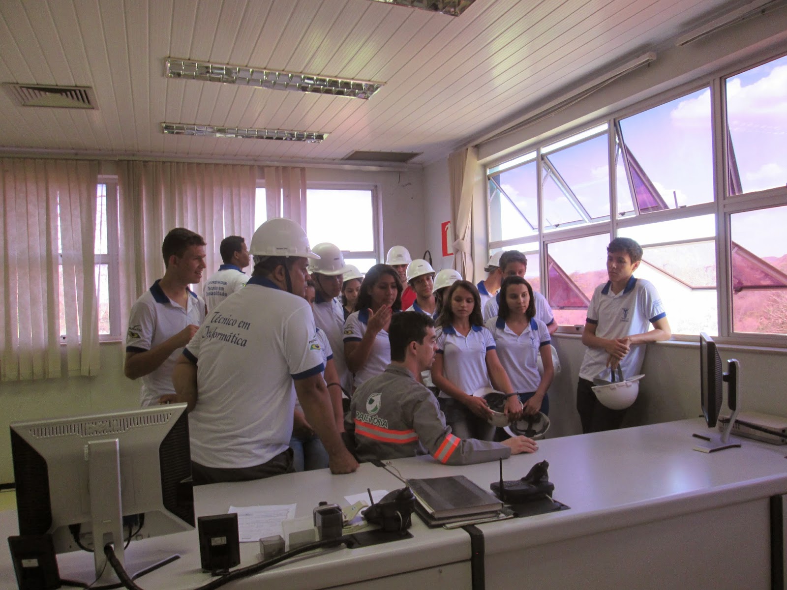 E.E. Domingos Pinto Brochado Unaí/MG