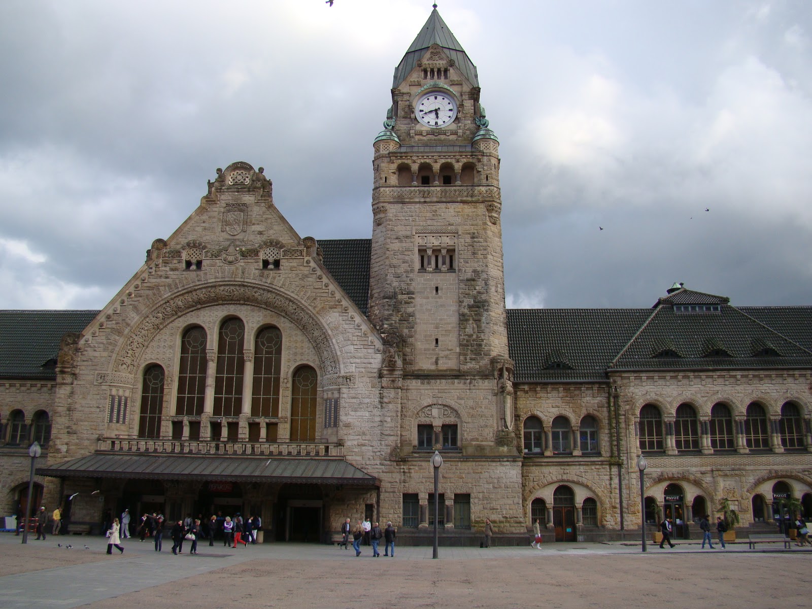 An Unfittie's Guide to Adventurous Travel: M: for Metz and its ...