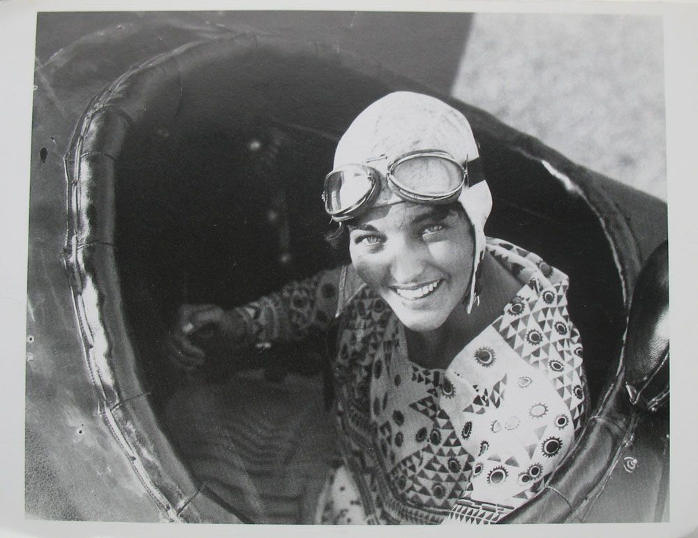 Miss America of Aviation – 20 Vintage Photos of Ruth Elder As a Pilot ...
