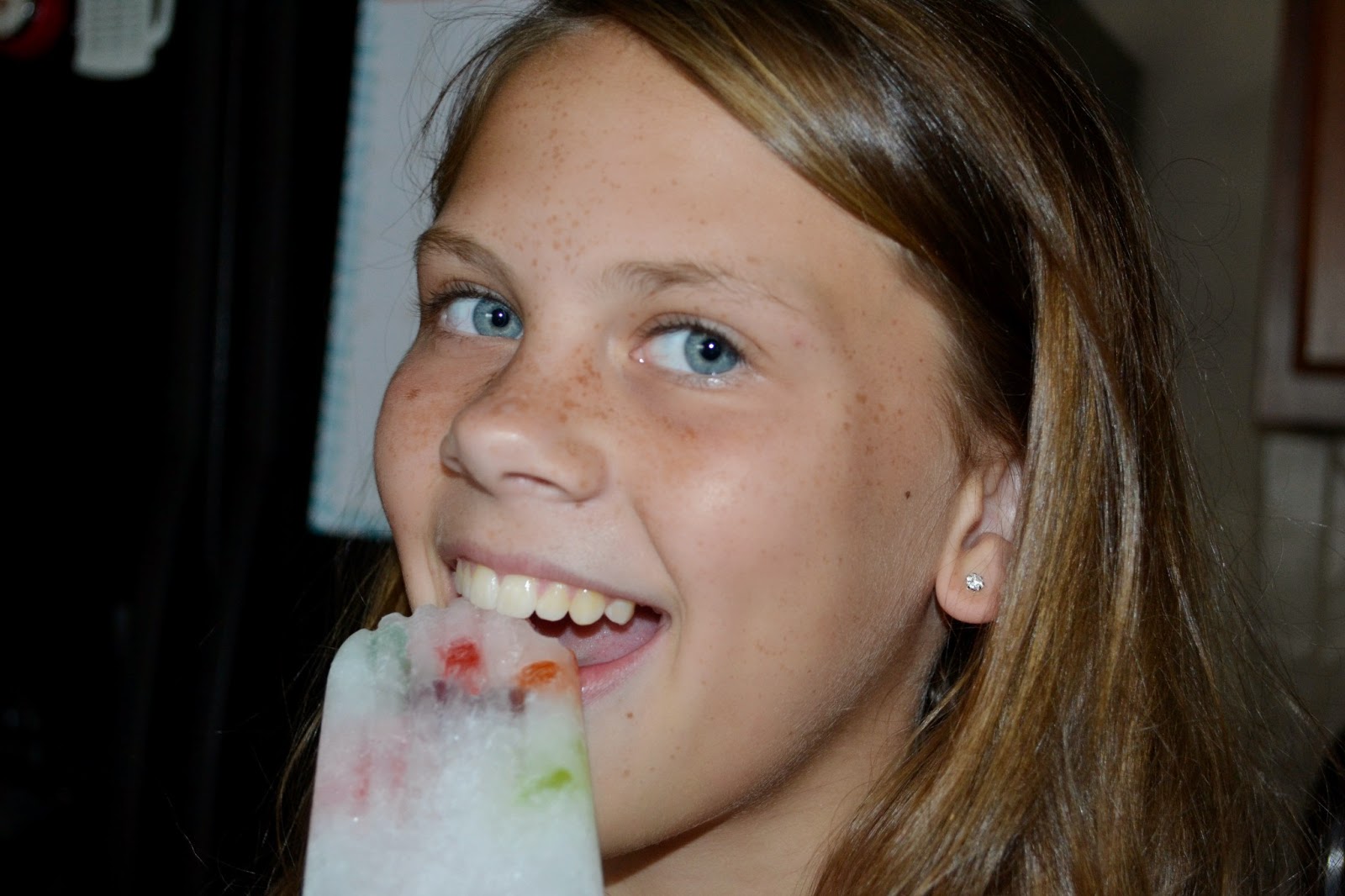 Your Little Birdie: Easy Kid Popsicles