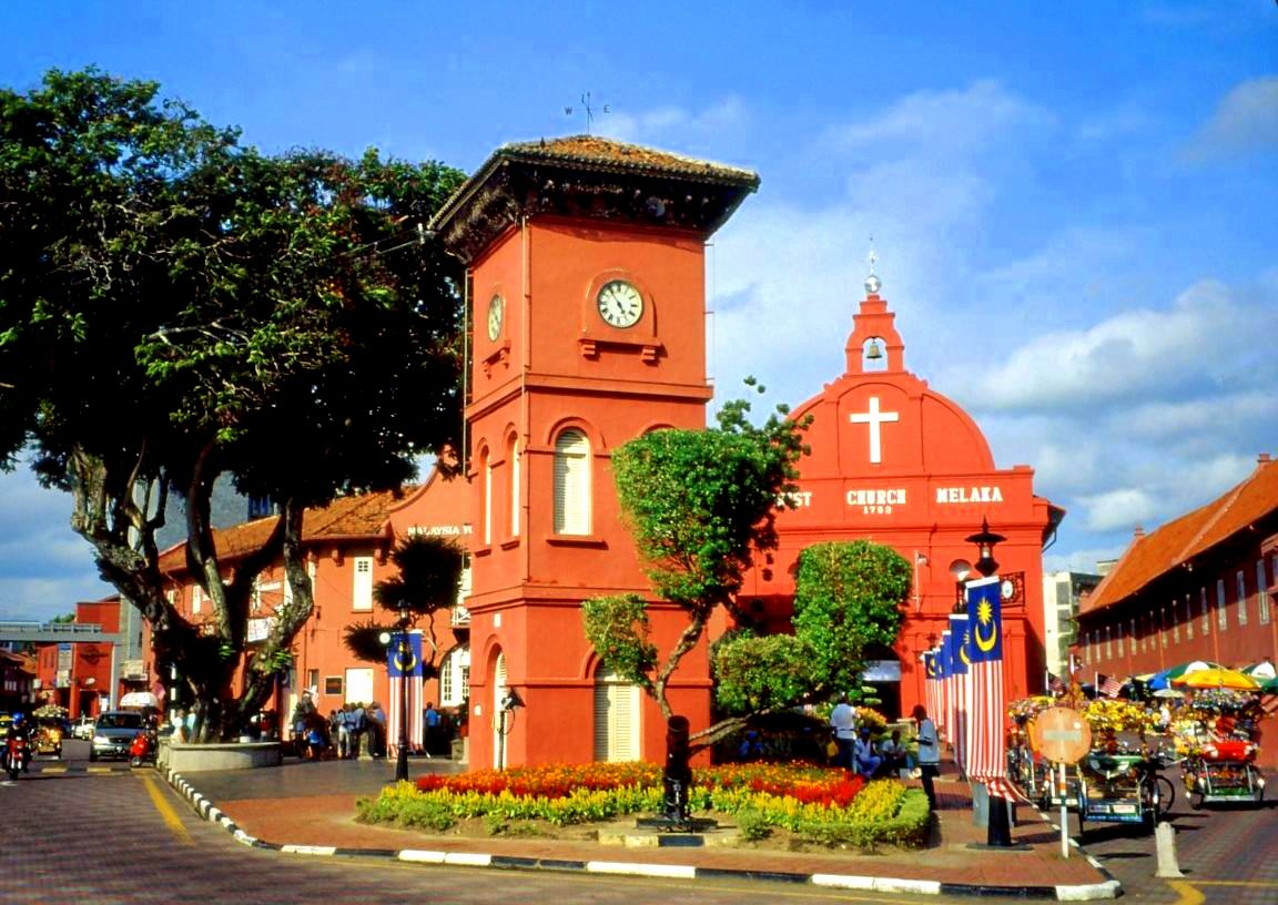 Post 7 - Menara Jam di Malaysia - Relaks Minda